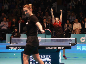 不屈の闘志と向上心。41歳のハン・インがアキレス腱断裂からの復帰戦でV ｜ VICTAS ｜ 卓球王国WEB